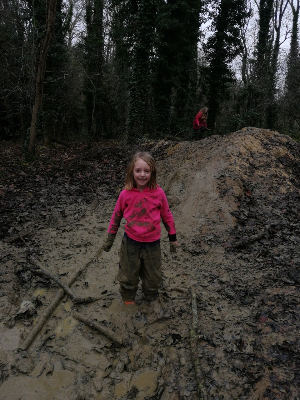 MUDDY FEET® Winter Solstice Holiday Clubs - Muddy Feet Forest School